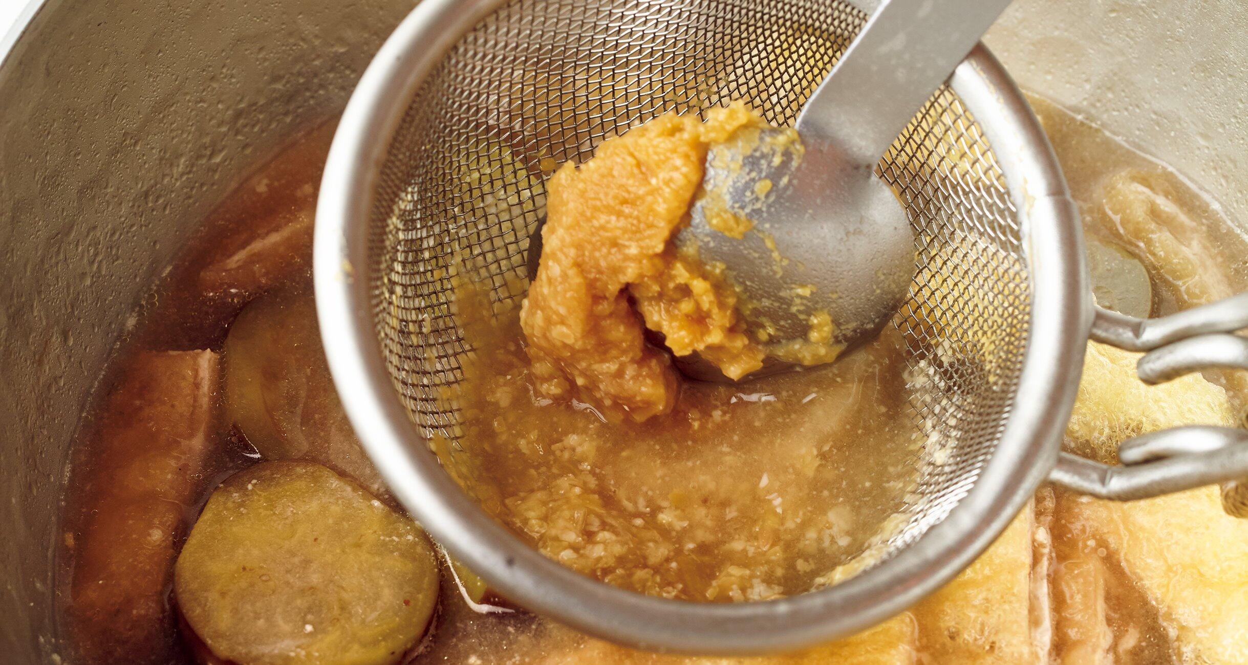 酒のつまみに最高なアジのなめろう 味噌を使いこなす基本レシピ Dancyu ダンチュウ 食こそエンターテインメント！